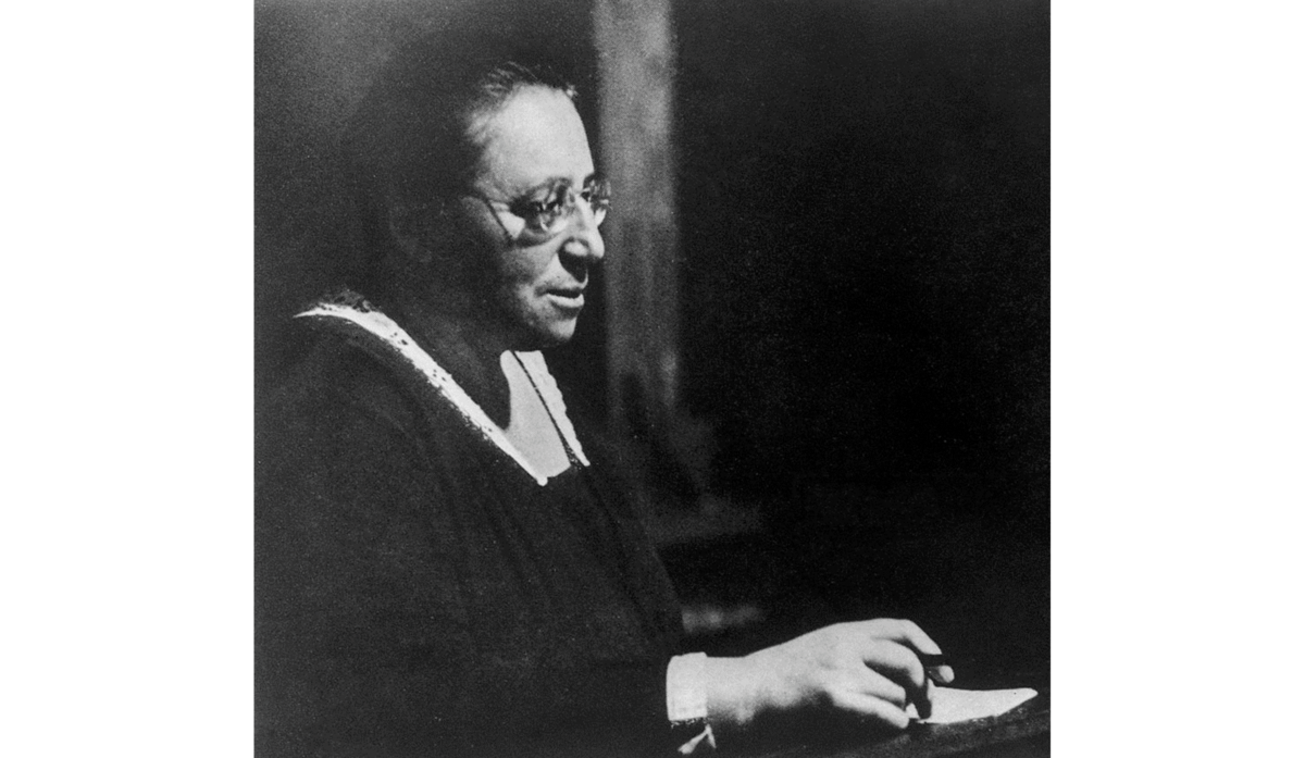 Emmy Noether, un « génie mathématique » selon Einstein - Books